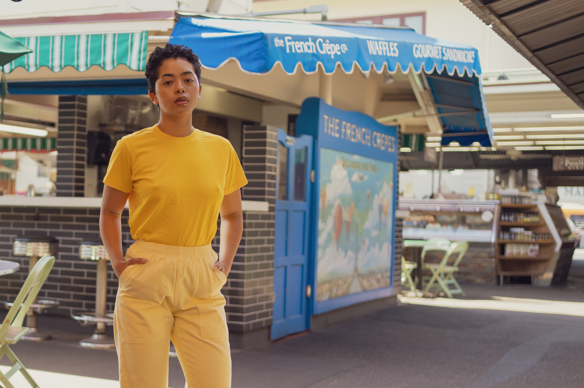 Mika in Yellow 💛 – BIG BUD PRESS