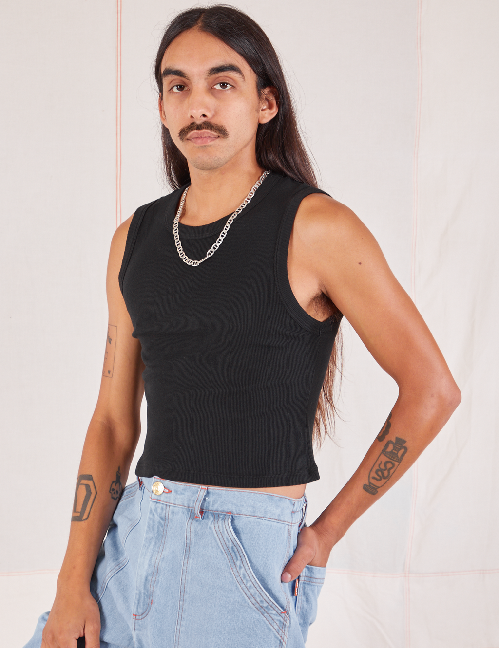 Muscle Tee - Basic Black – BIG BUD PRESS